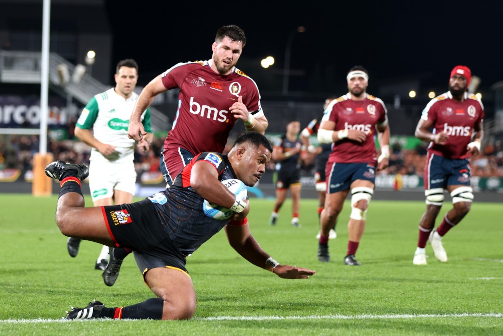 First half dominance powers Chiefs to quarter-final win over Reds