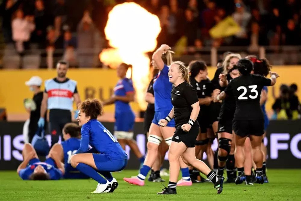 Black Ferns edge nail-biting semi-final against france