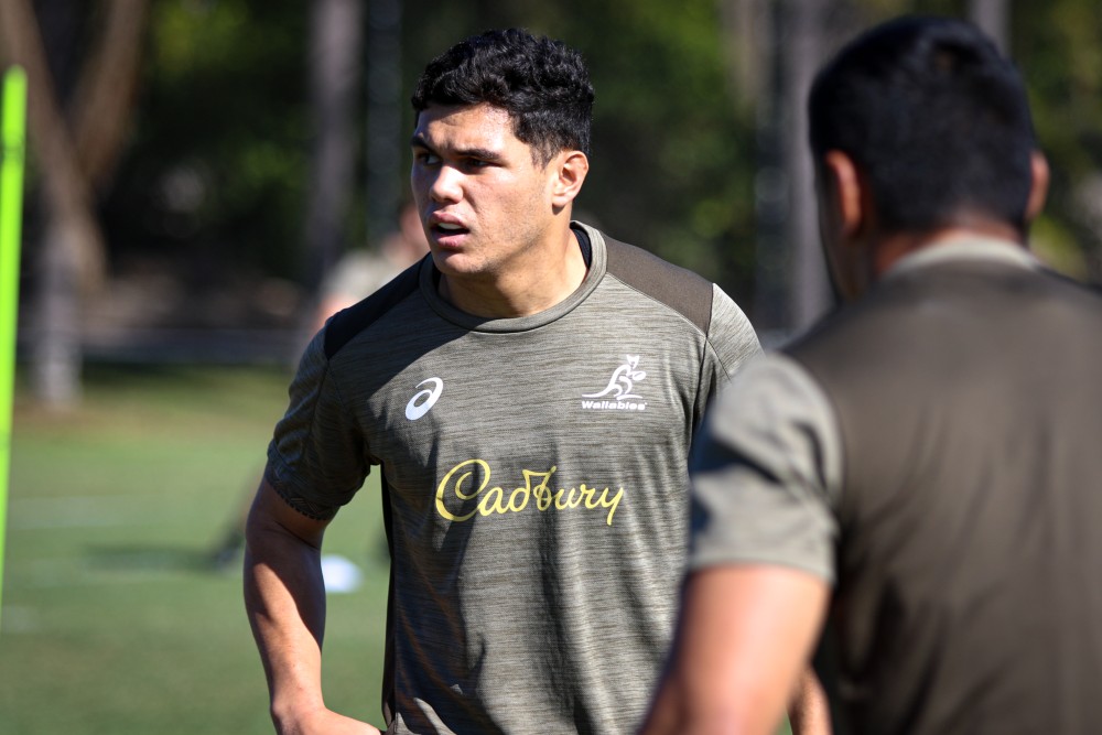 'Easy choice': Dave Rennie throws support behind Noah Lolesio