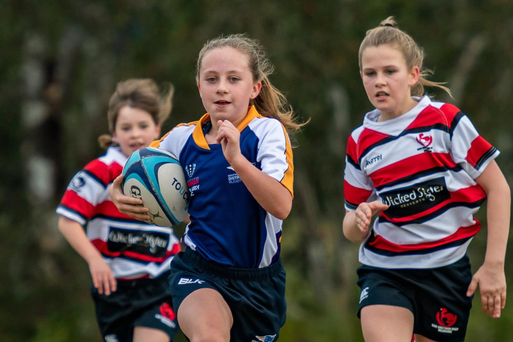 New rugby pathway emerges for teenage girls