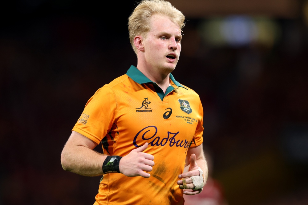 Wallabies playmaker gets concussion test green light
