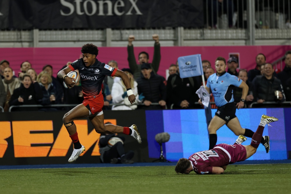 Teen sensation Caluori in England squad for Autumn Nations Series