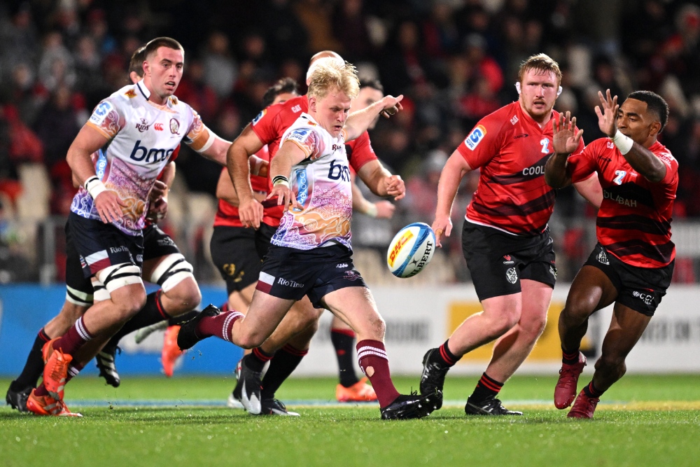Red-hot Crusaders end Reds' season with clinical Christchurch display