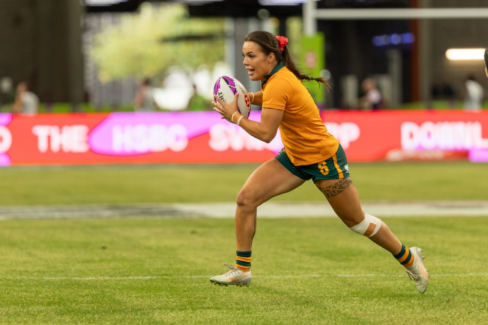 Black Ferns blitz delivers Kiwis title win over Australia in Singapore