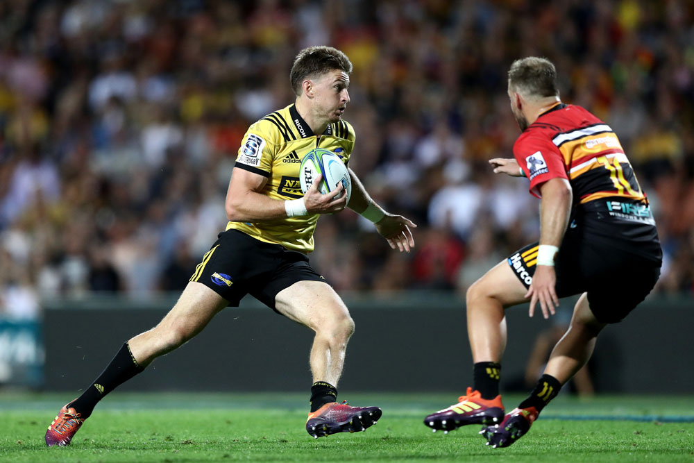 Vodafone Super Rugby wrap: Chiefs-Hurricanes derby ends in stalemate ...