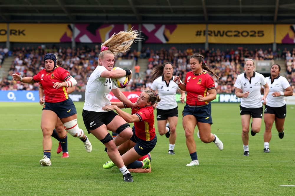 New Zealand start Women's Rugby World Cup defence by downing battling Spain