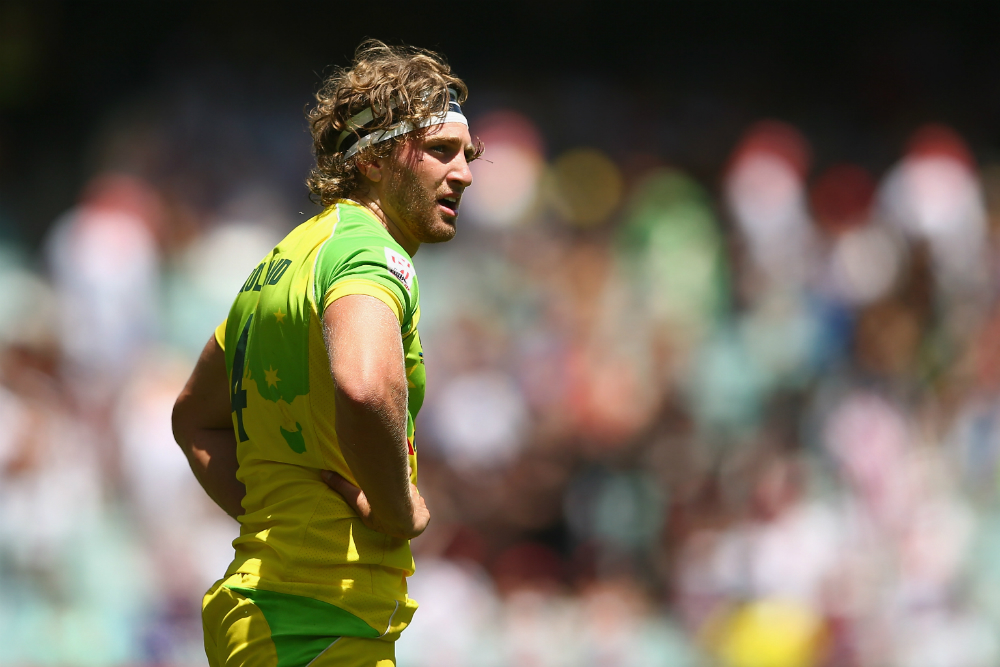 Holland's heavy road to Sydney