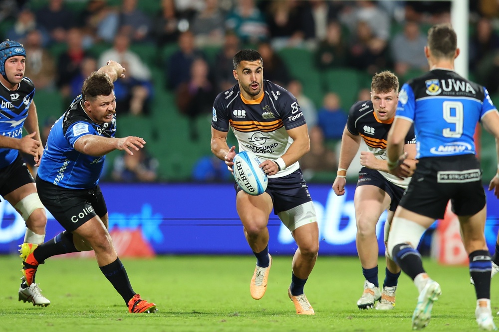 ACT Brumbies build finals momentum with physical win over Western Force