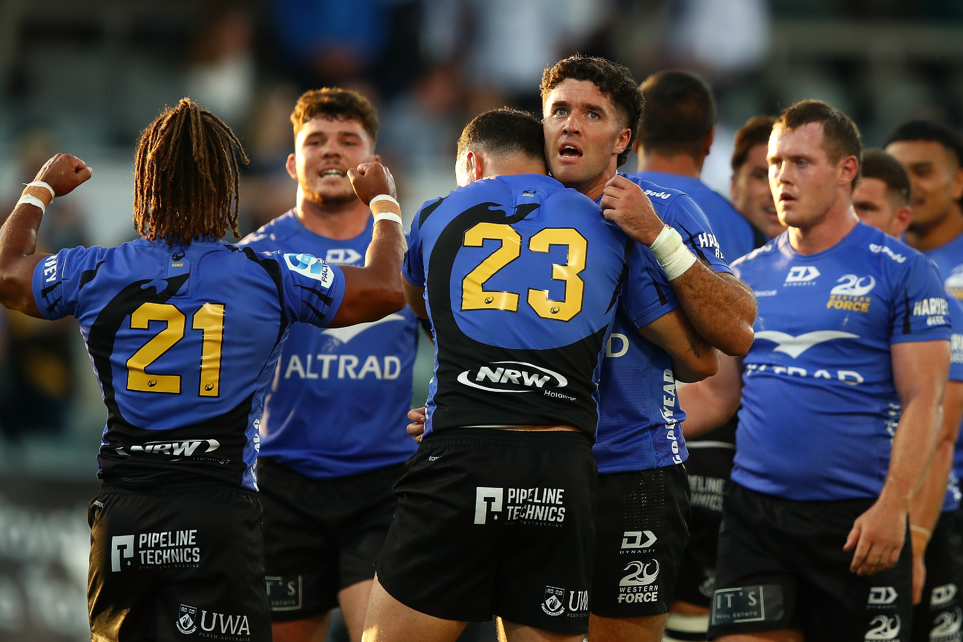 Who are the contenders to win the 2025 Nathan Sharpe medal?