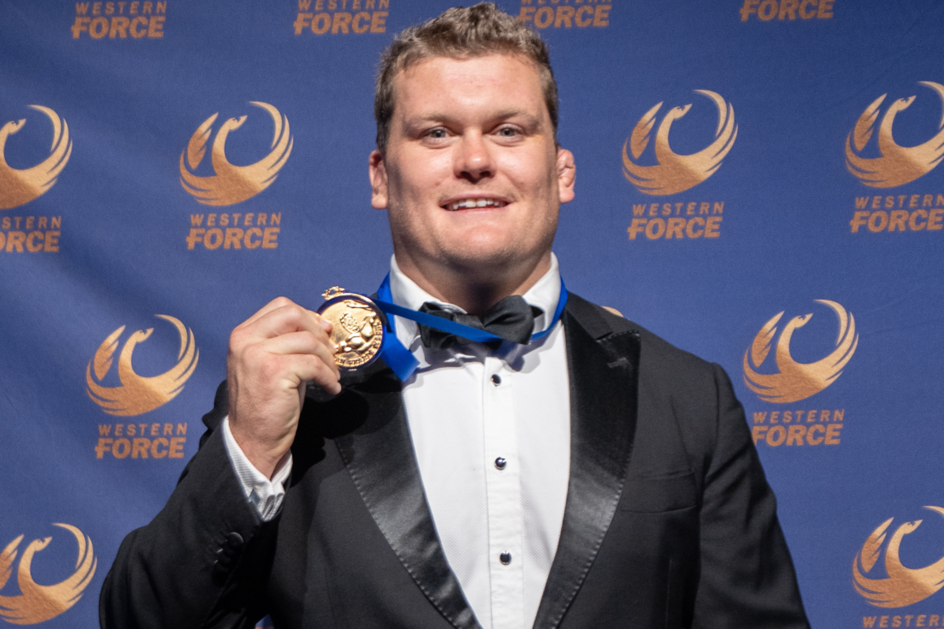Who are the contenders for the 2026 Nathan Sharpe medal?