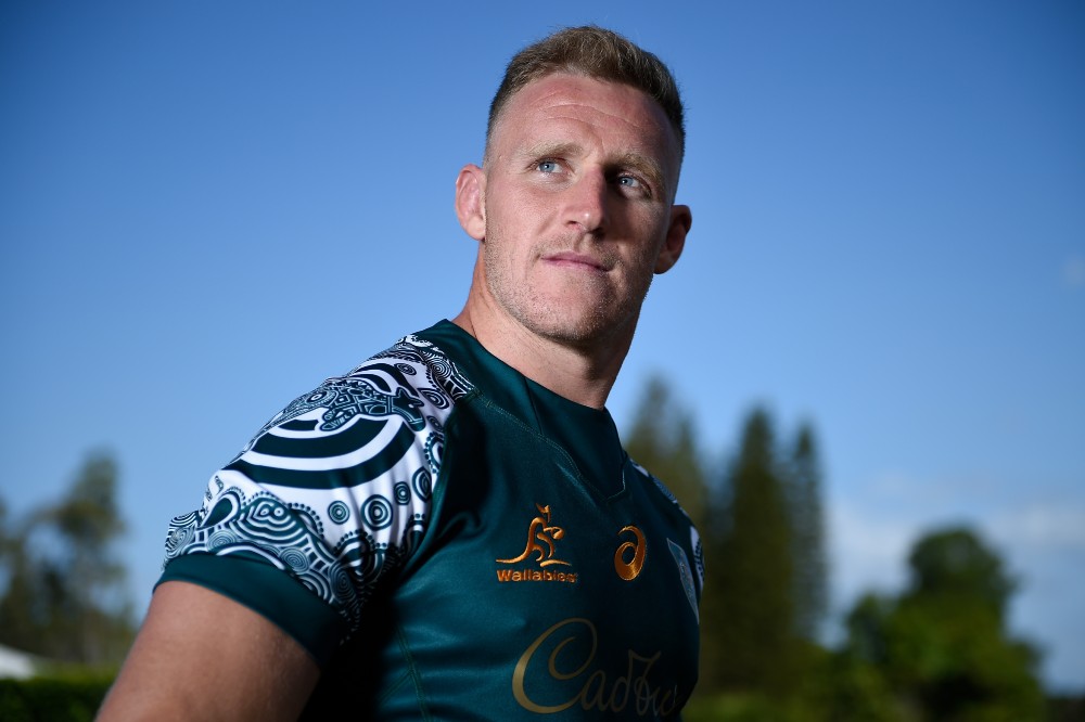 Hodge gets Wallabies fullback chance