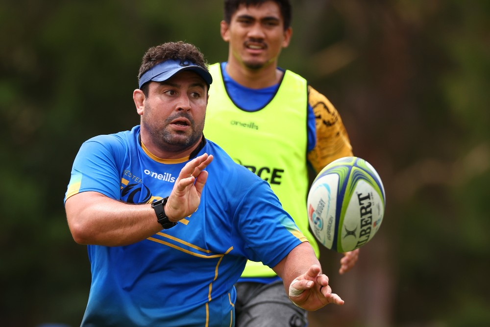 Force favourite Kieran Longbottom retires