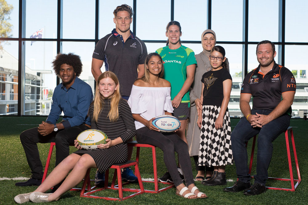 Rugby AU looking for unity