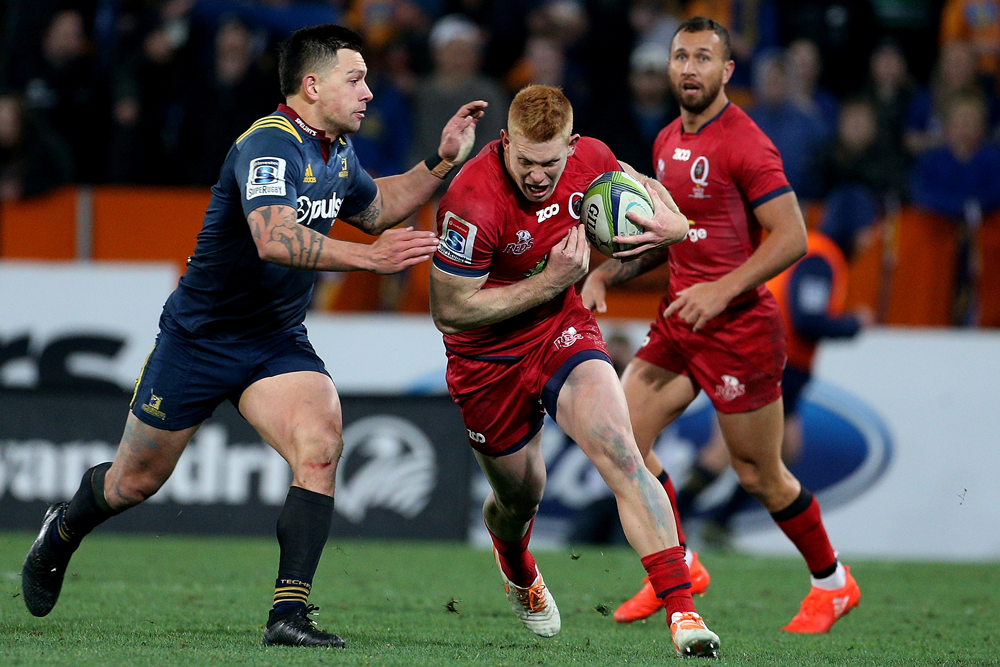 Magnay signs with Rebels