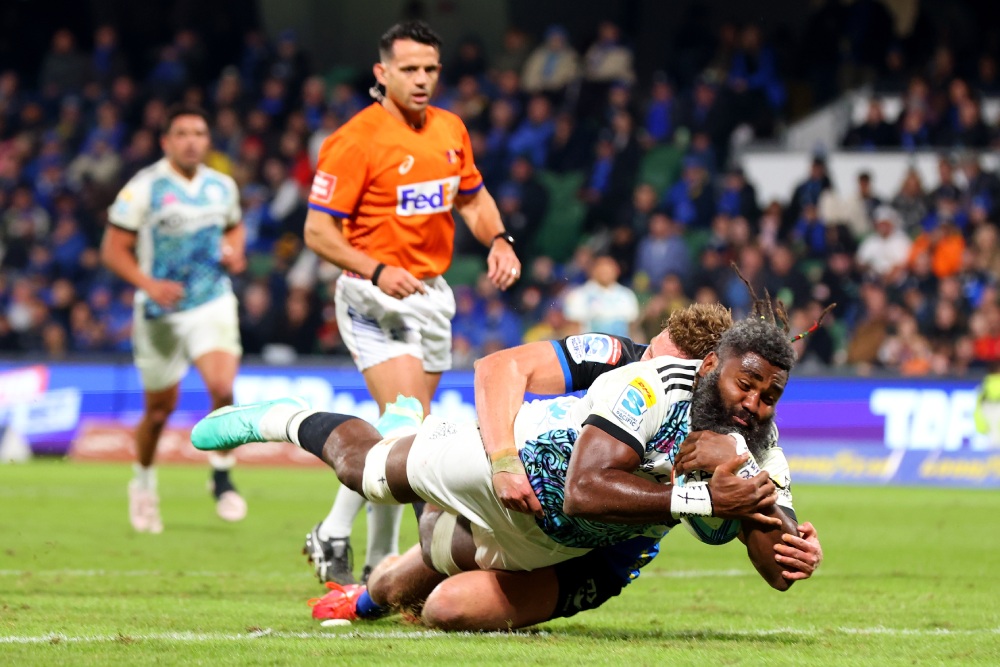 Chiefs blow out Force to crush finals dreams