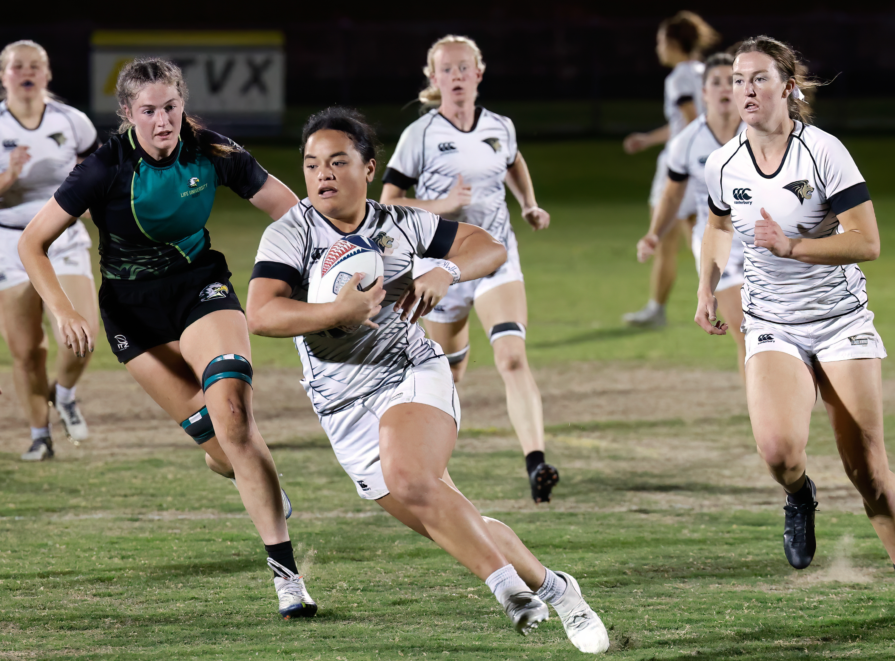 2024 Collegiate Honors Awarded to USA Eagle Freda Tafuna and Wyatt Parry