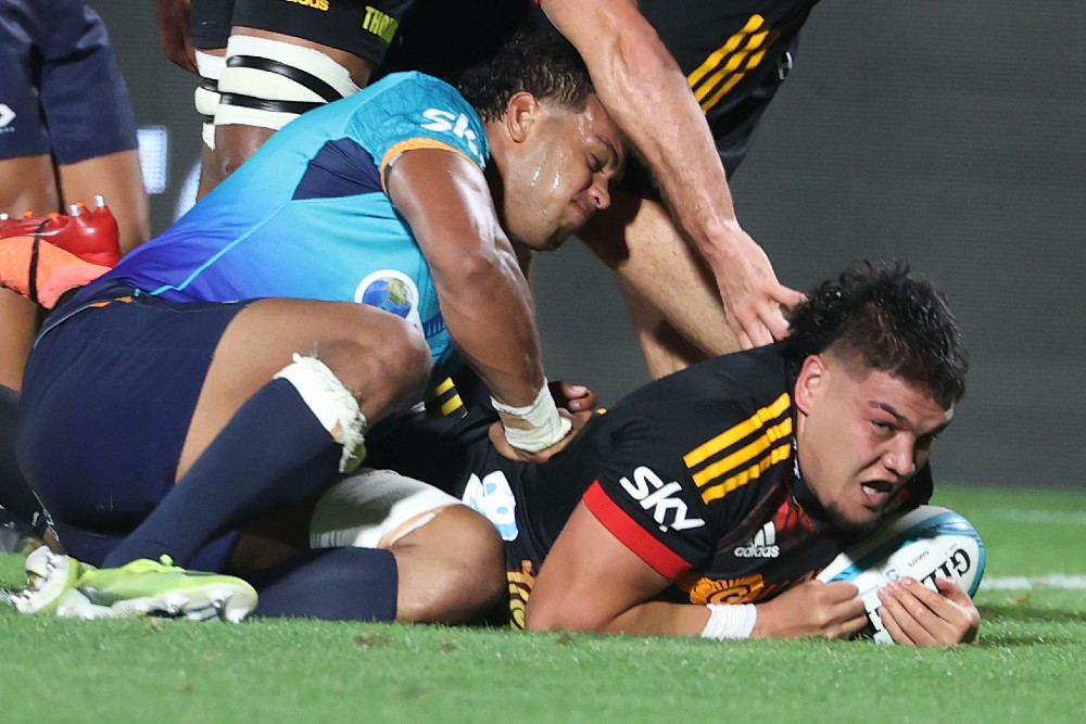Chiefs thump Super Rugby newcomers