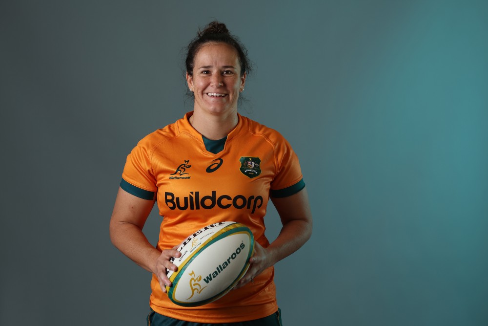 Shannon Parry announces retirement