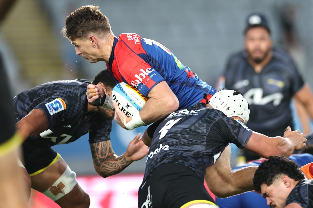 Barrett the difference as Blues hold on for tense win over Hurricanes