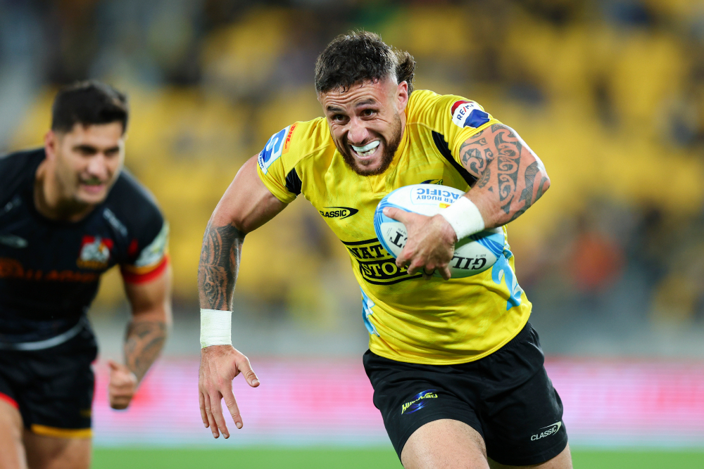 Perenara equals Super Rugby record as Hurricanes beat Chiefs