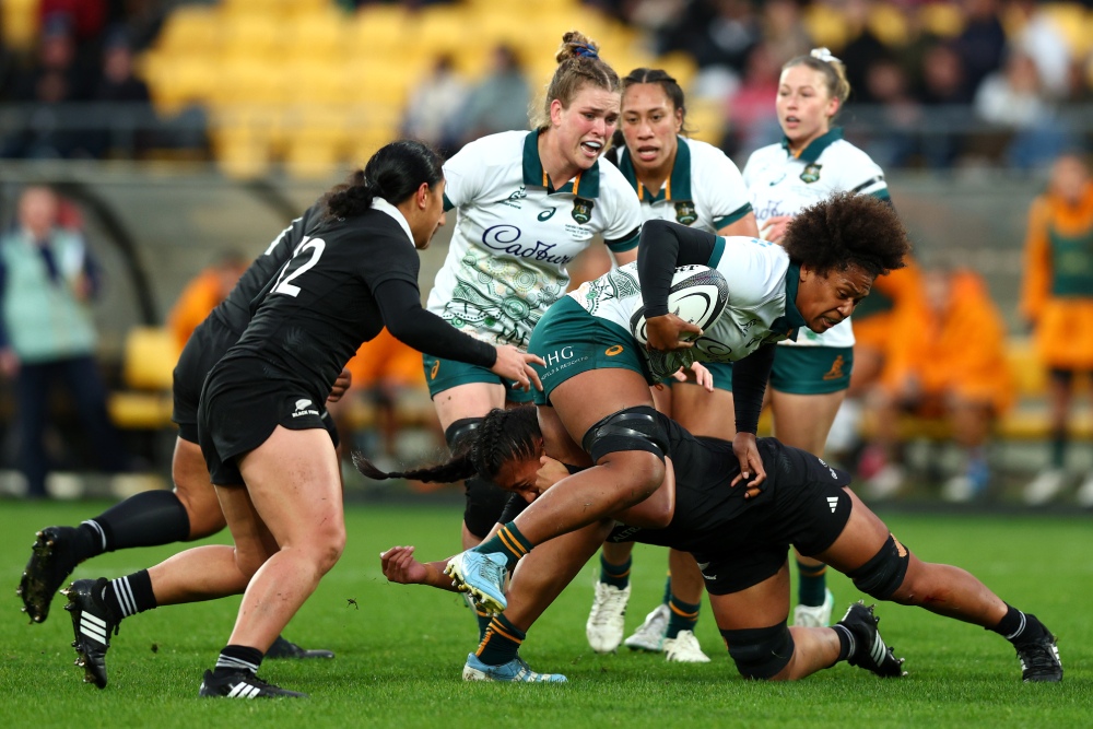 Wallaroos pressure Black Ferns but second-half surge delivers Kiwi victory