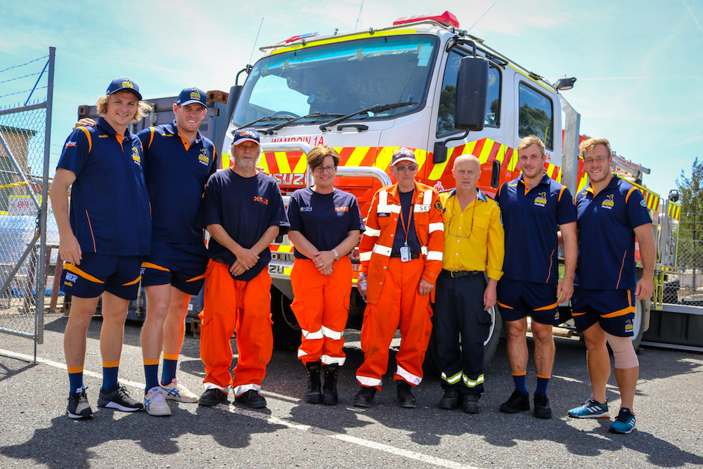 Brumbies show support to Rural Fire Service staff amid hectic bushfire ...