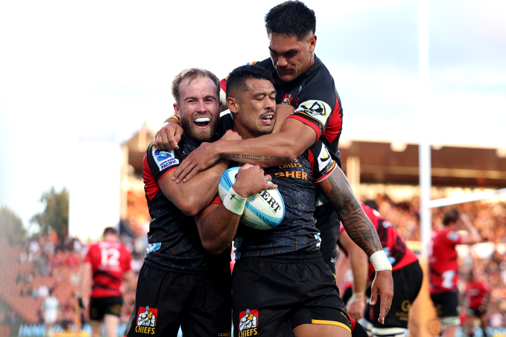 Chiefs pip champions Crusaders in Super Rugby opener