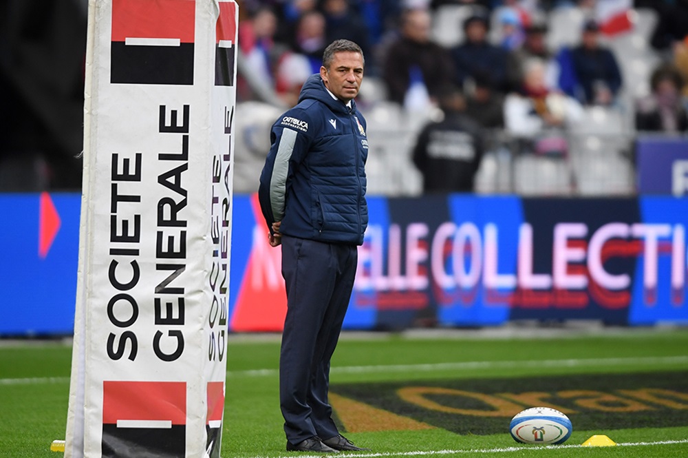 Italy coach Smith makes no changes to starting line-up for Ireland game