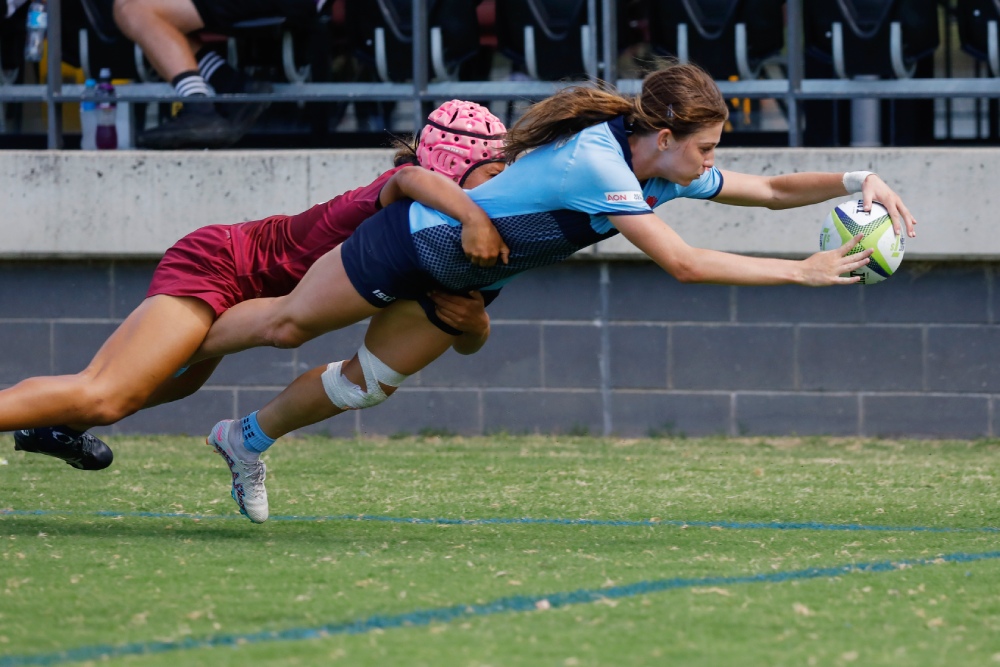 NSW end Queensland's winning streak as Reds, Waratahs share round three
